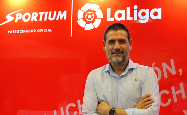 Andrés Palop (entrevista y galería de fotos) con Sportium en el Expo ...